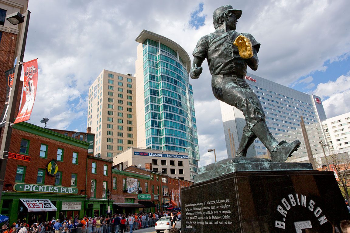 15+ Ultimate Sports Bars In Baltimore to Watch Your Team